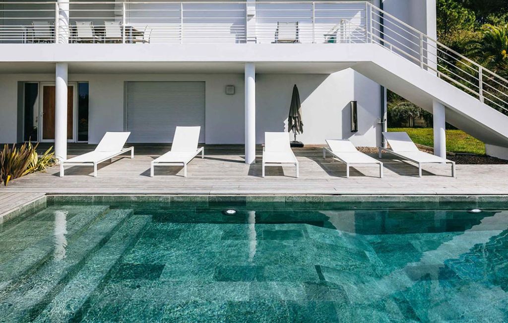 Porcelain Stoneware Pools | Rosa Gres